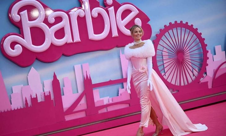 جمع 155 مليون دولار.. فيلم “باربي” يحقق إيرادات قياسية في عرضه الافتتاحي