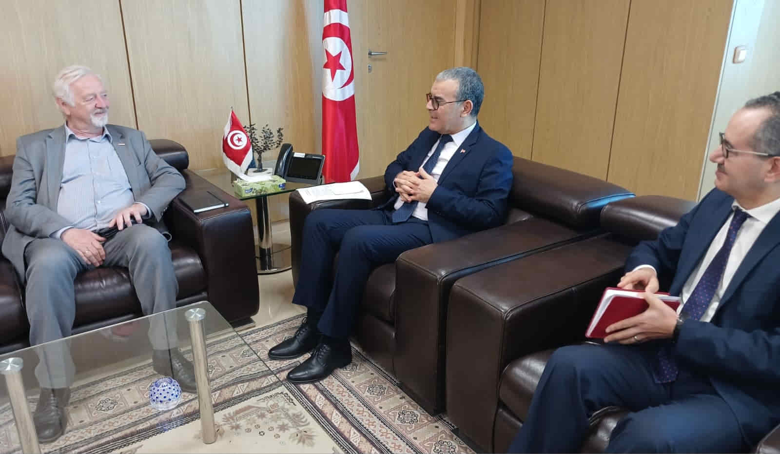 Tunisia: Minister of Economy Meets with CEO of German Group PRETTL